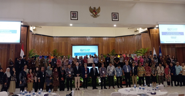 Visiting Professor di FISHIPOL UNY Ikuti The 2025 Global Partnership ...